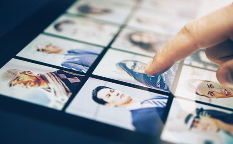 Boosting a search result item if a search key is included in a ...